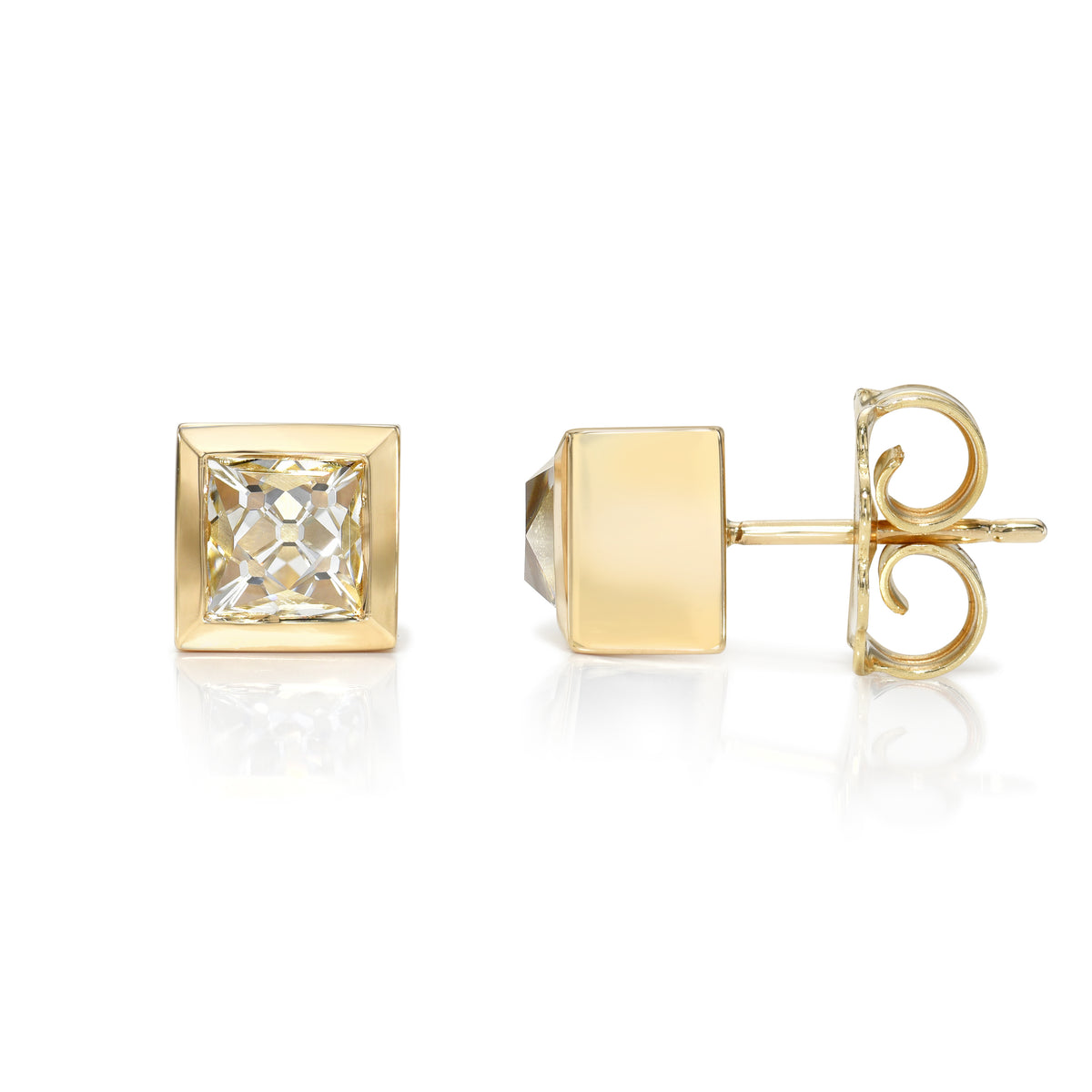 KARINA STUDS | SINGLE STONE