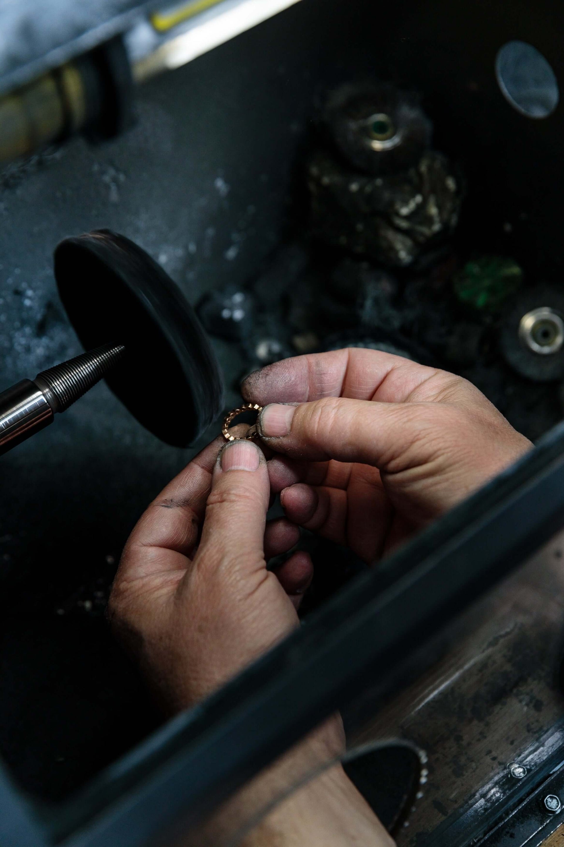 SINGLE STONE - Vintage Diamonds in Handcrafted Settings